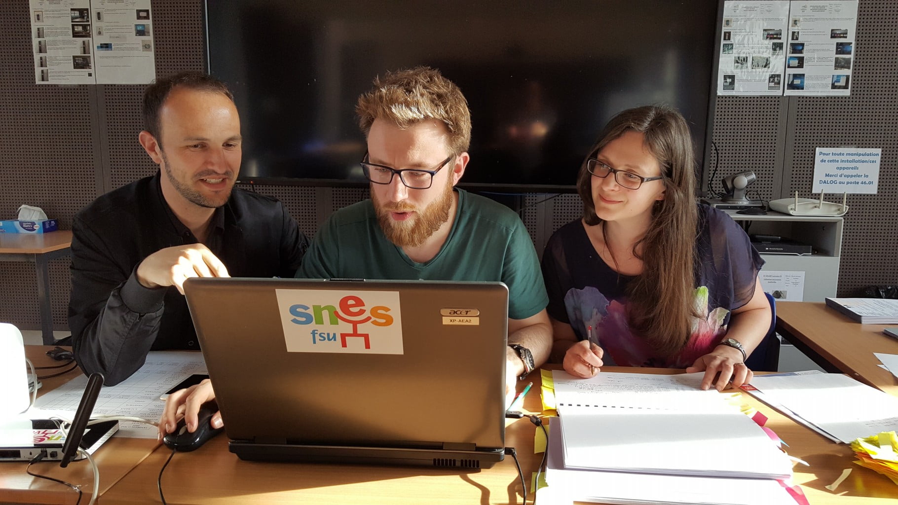 Adhérer au SNES-FSU en 2023-2024 - SNES-FSU