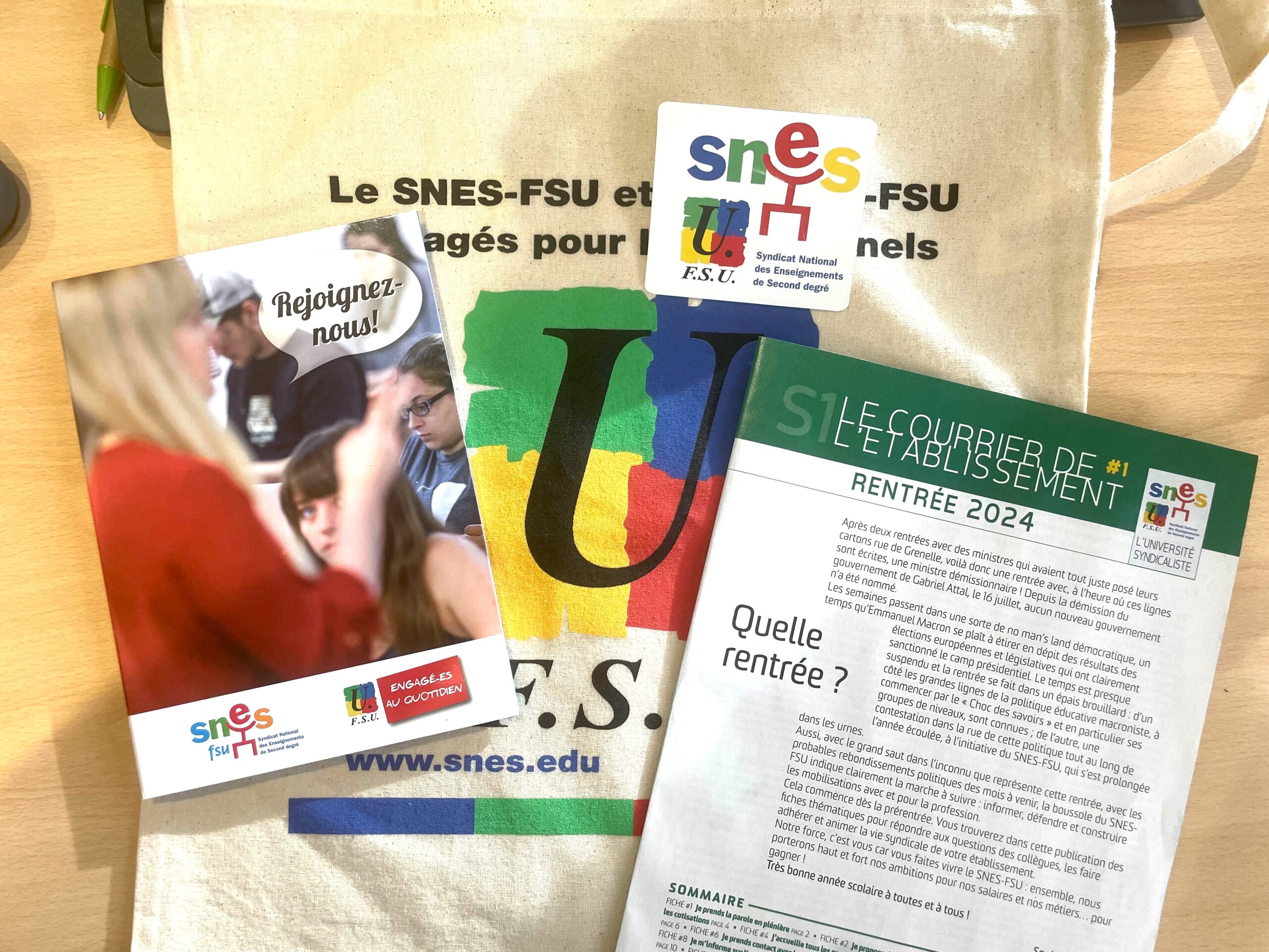 Agir dès la pré-rentrée - SNES-FSU